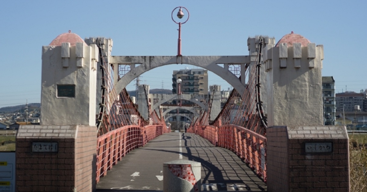 The Sacred Location from the Film “Kokuhō” – Tamate Bridge in Osaka ...