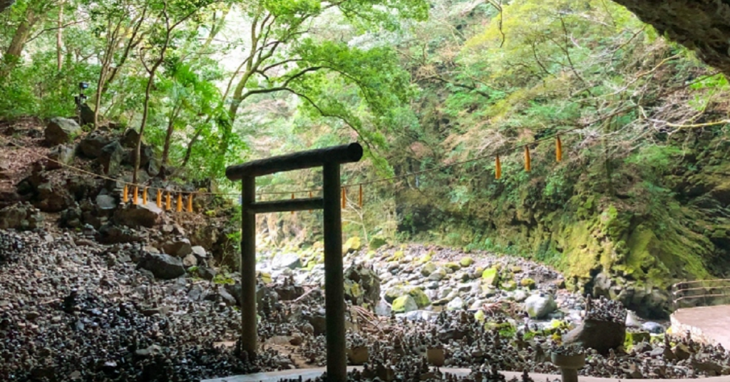 Oshi no Ko Pilgrimage: Amano-Iwato Shrine (Miyazaki) – A Place That ...